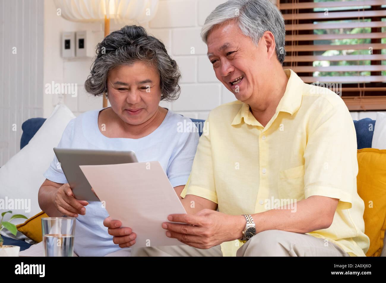 Health care planning for elderly hi-res stock photography and images ...