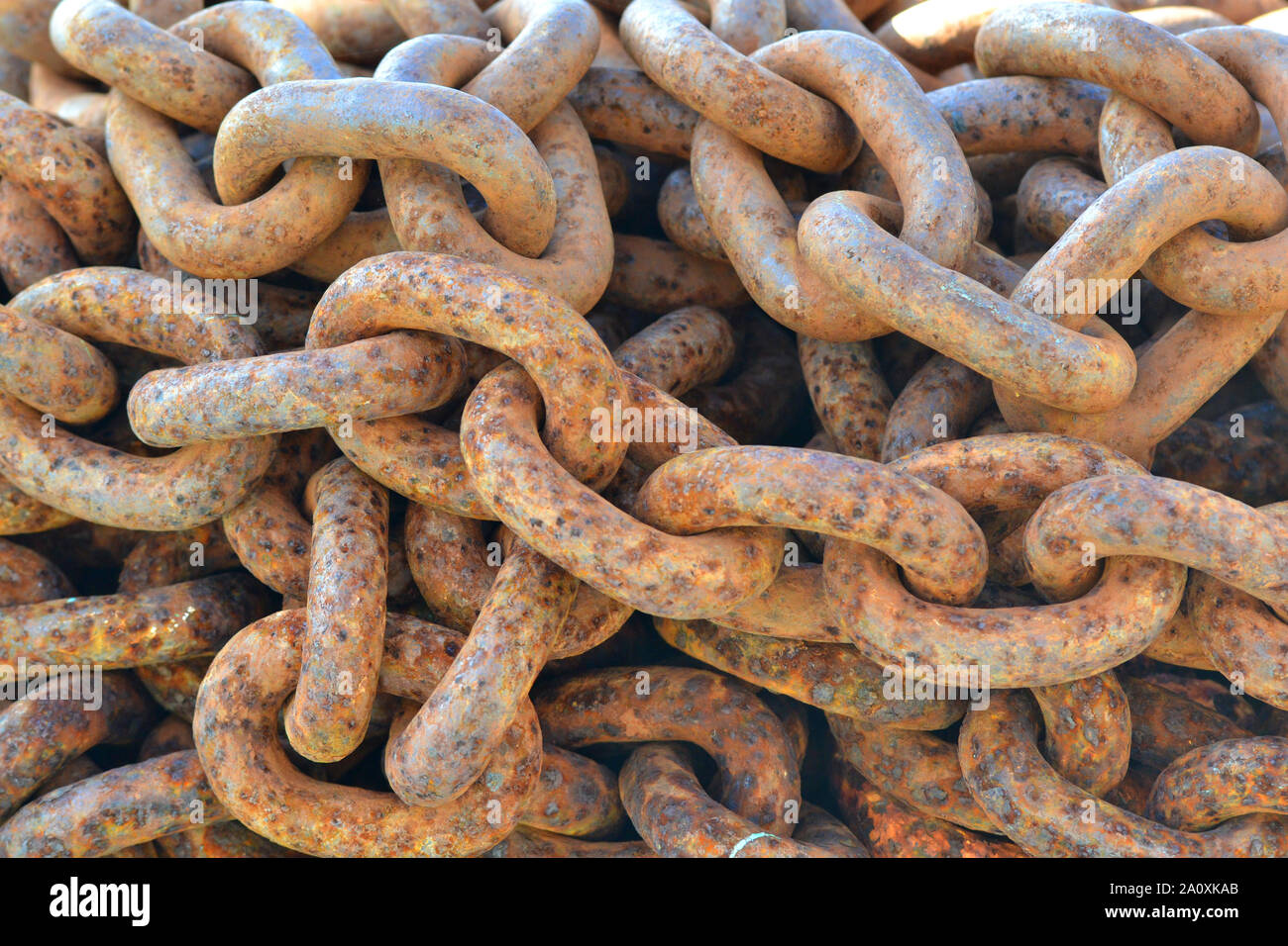 Ships anchor chain hi-res stock photography and images - Alamy