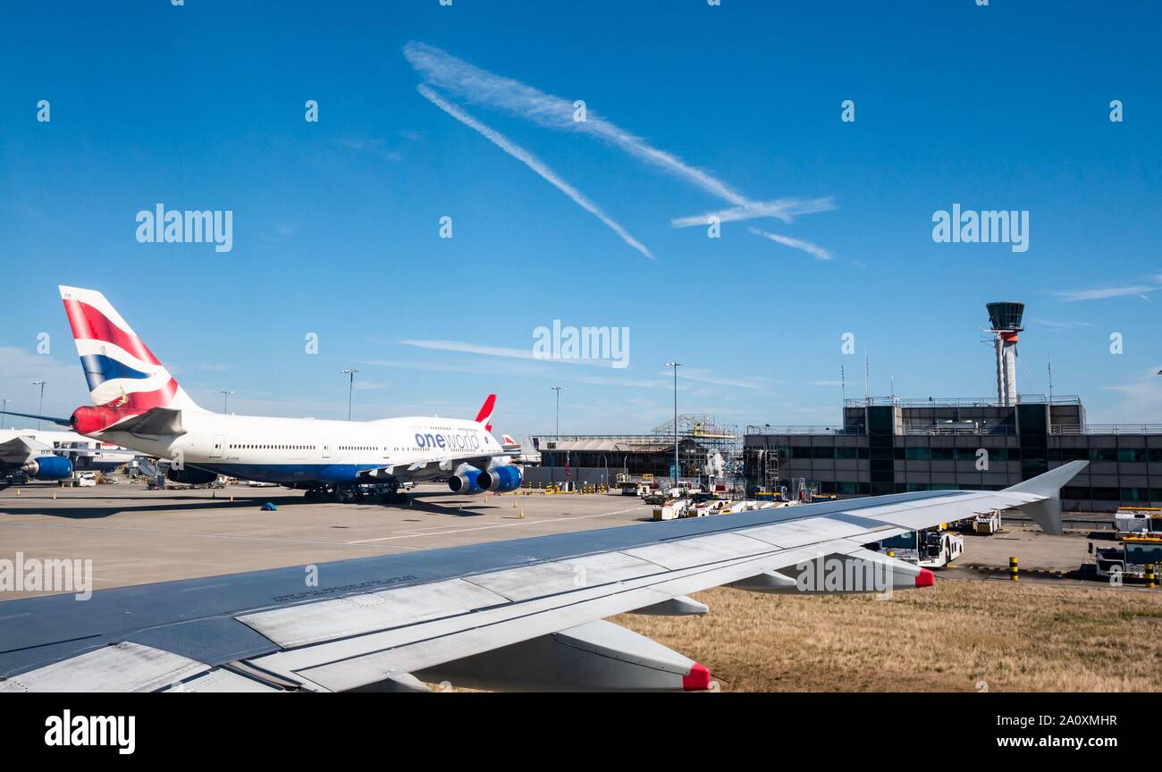 View from plane window of British Airways aeroplane, Heathrow airport ...