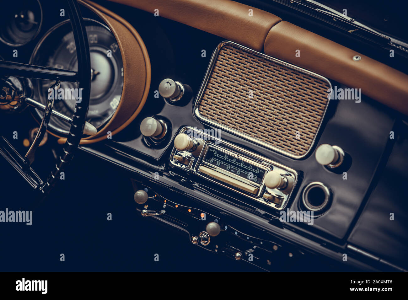 Dashboard 1950 hi-res stock photography and images - Alamy