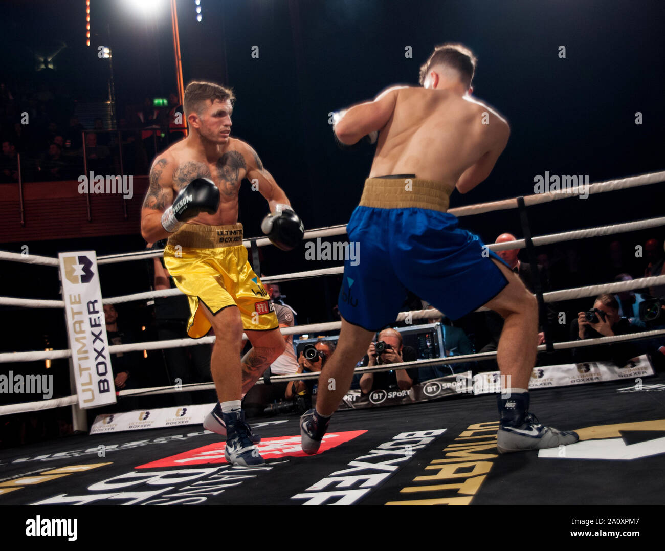 Sean Robinson, Lewis syrett at Ultimate Boxxer V at the Indigo 02 arena ...