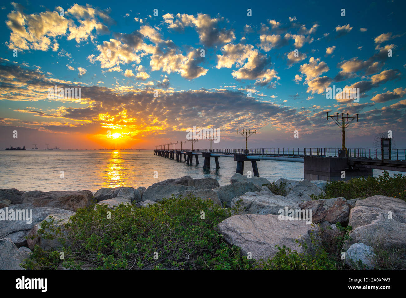 End of runway hi-res stock photography and images - Alamy