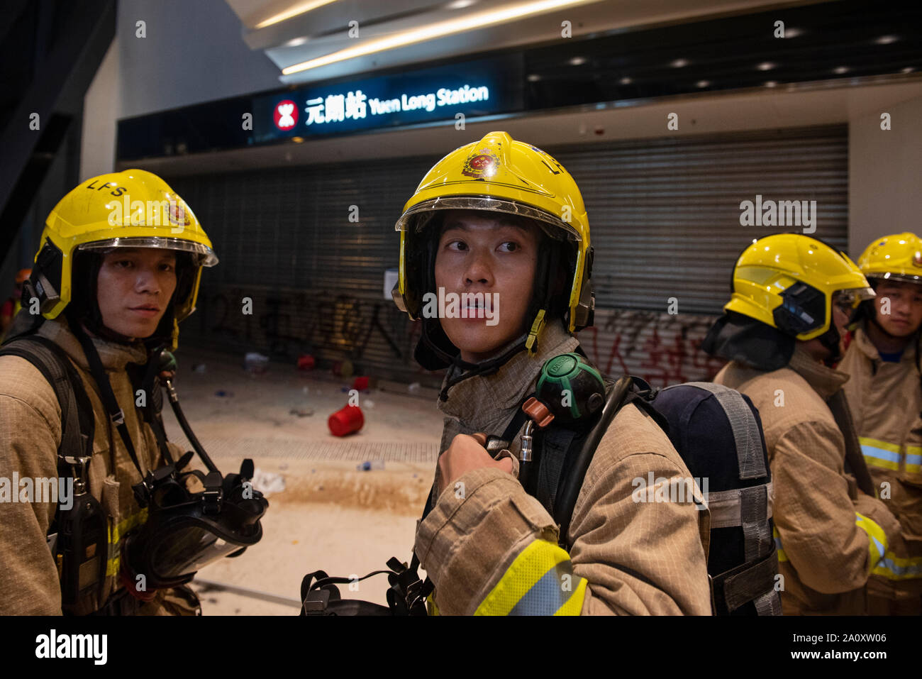 Firefighter set hi-res stock photography and images - Alamy