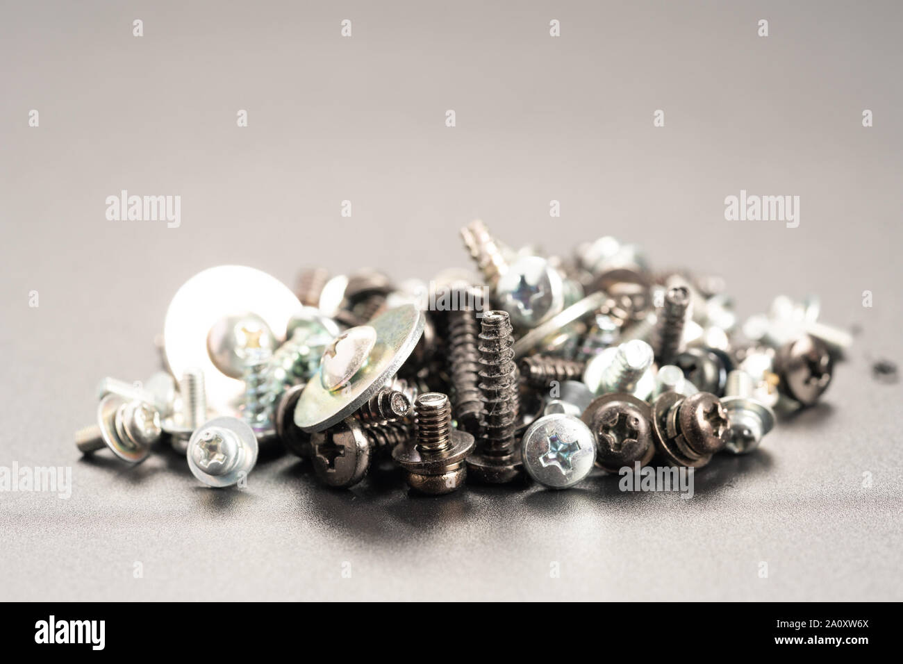 Bolts and fasteners hi-res stock photography and images - Alamy