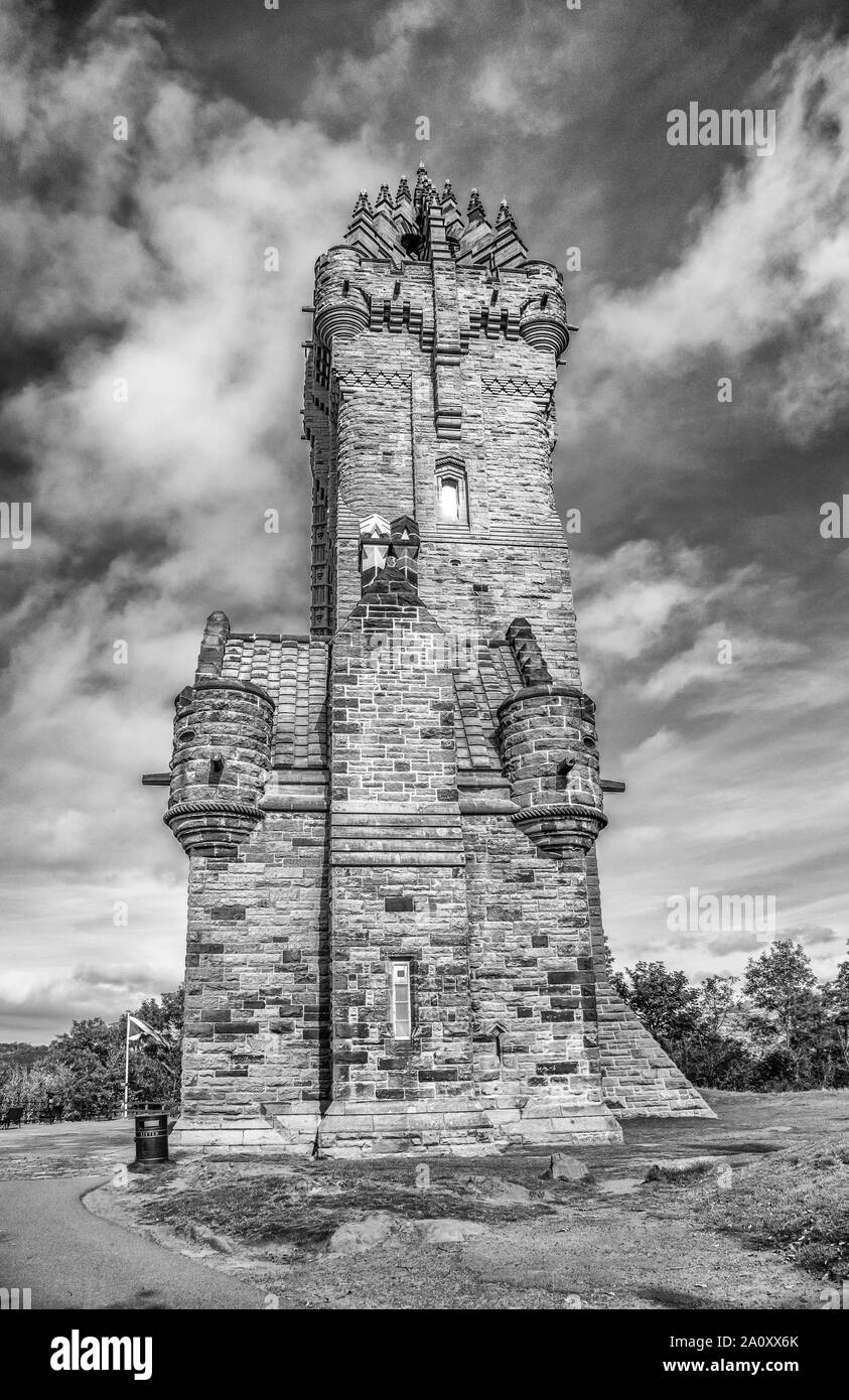 The Scottish National Wallace Monument in monochrome to Sir William ...