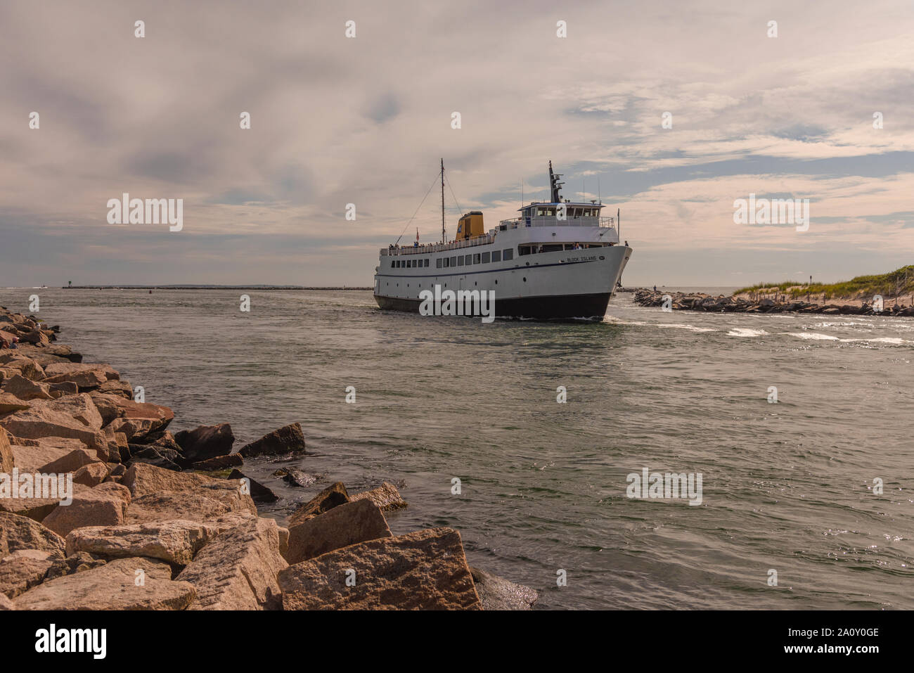 Ferry new shoreham block island hi-res stock photography and images - Alamy
