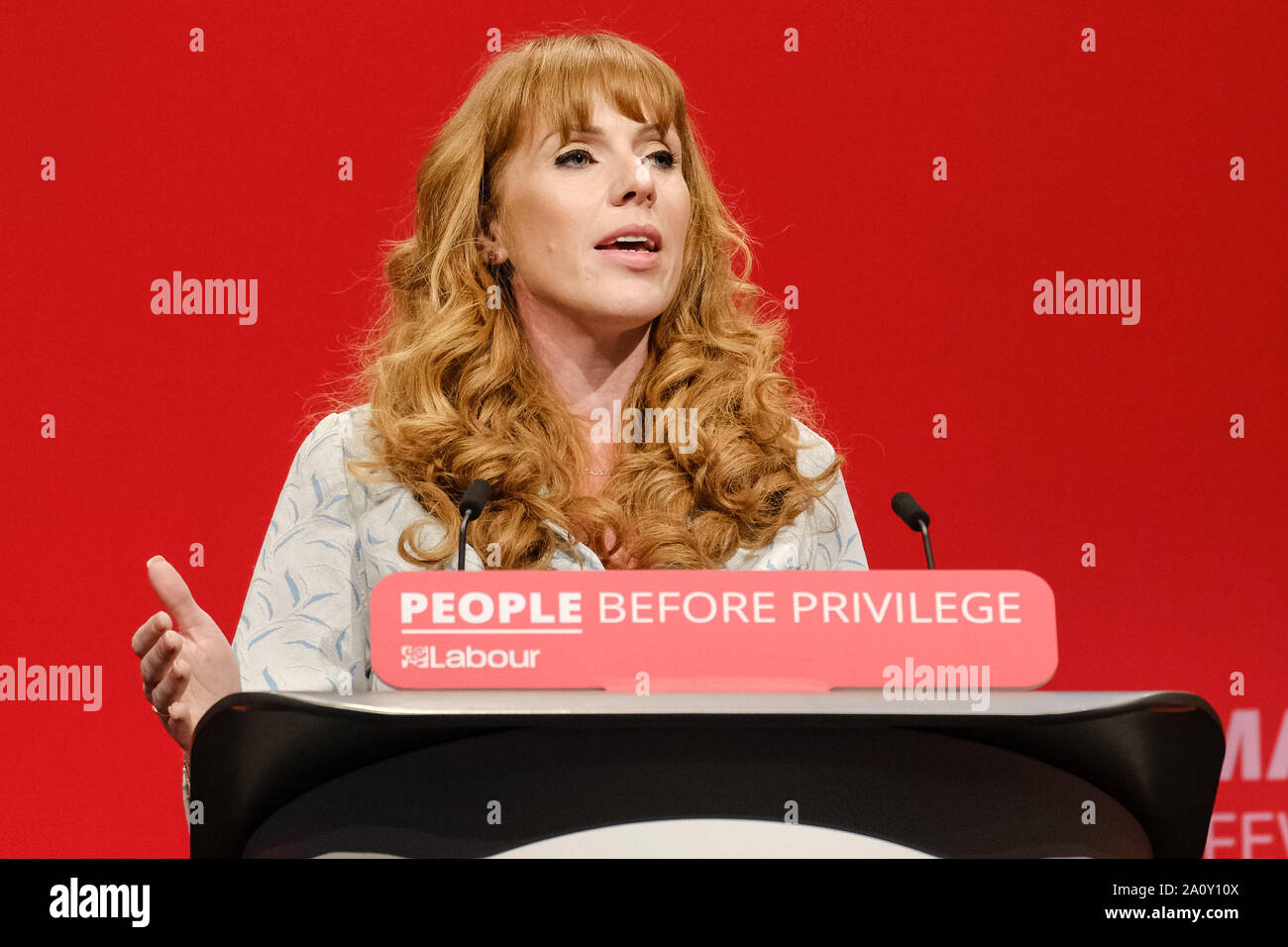 Angela rayner speaking hi-res stock photography and images - Alamy