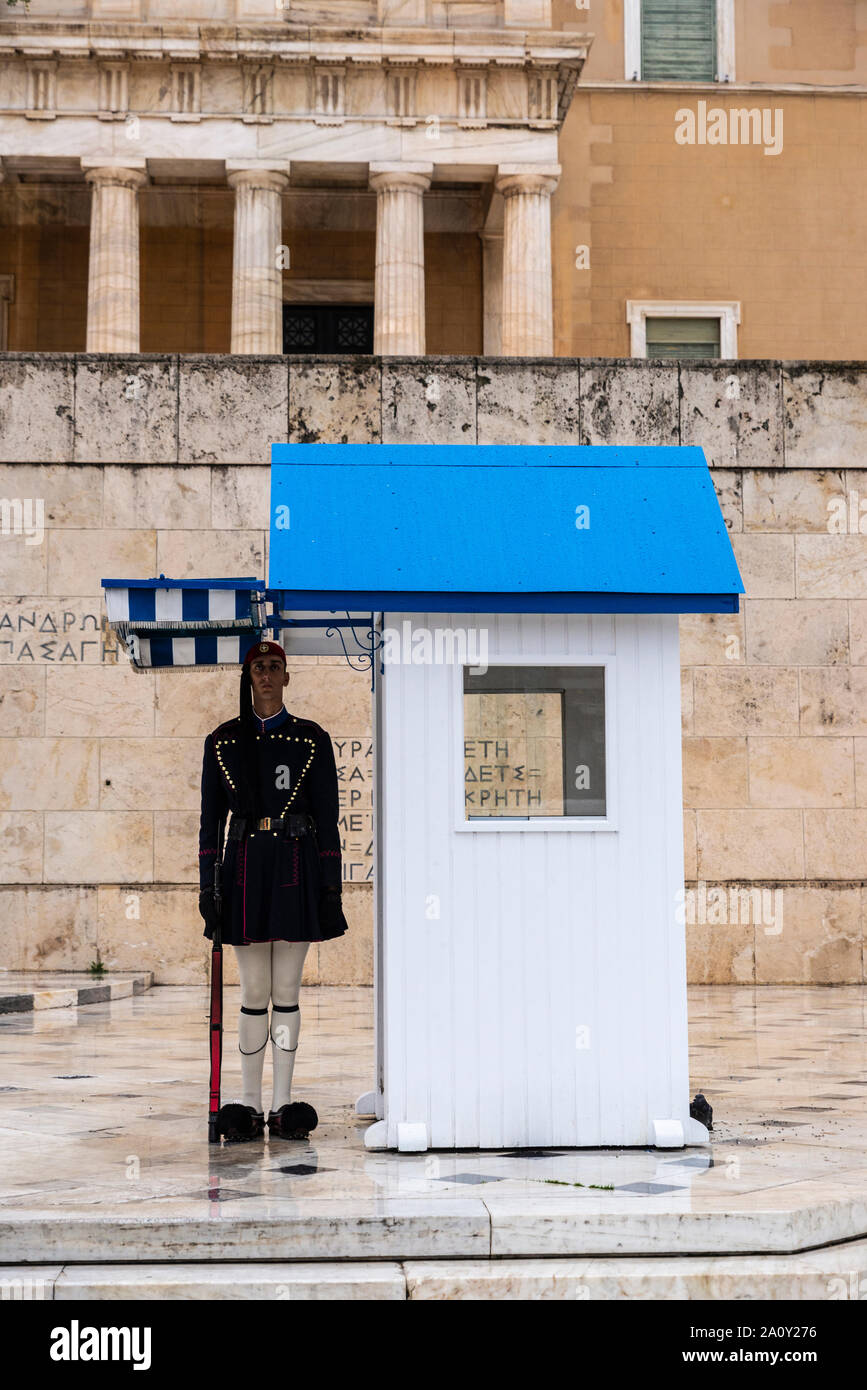 Athens, Greece - December 31, 2018: Greek Presidential Guard (Evzones ...
