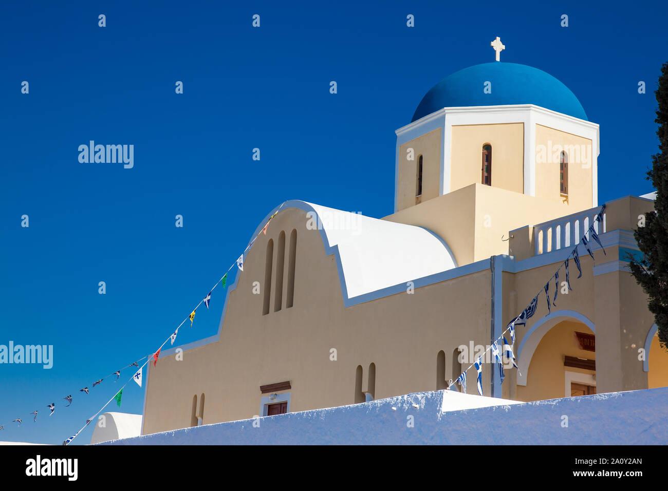 Traditional architecture of the churches of the Oia City in Santorini ...