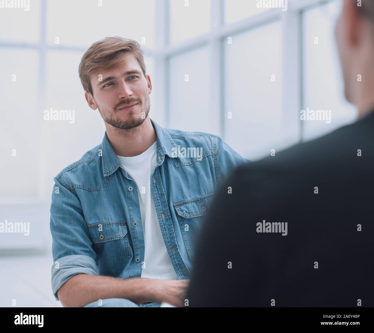 Tv interviews studio hi-res stock photography and images - Alamy