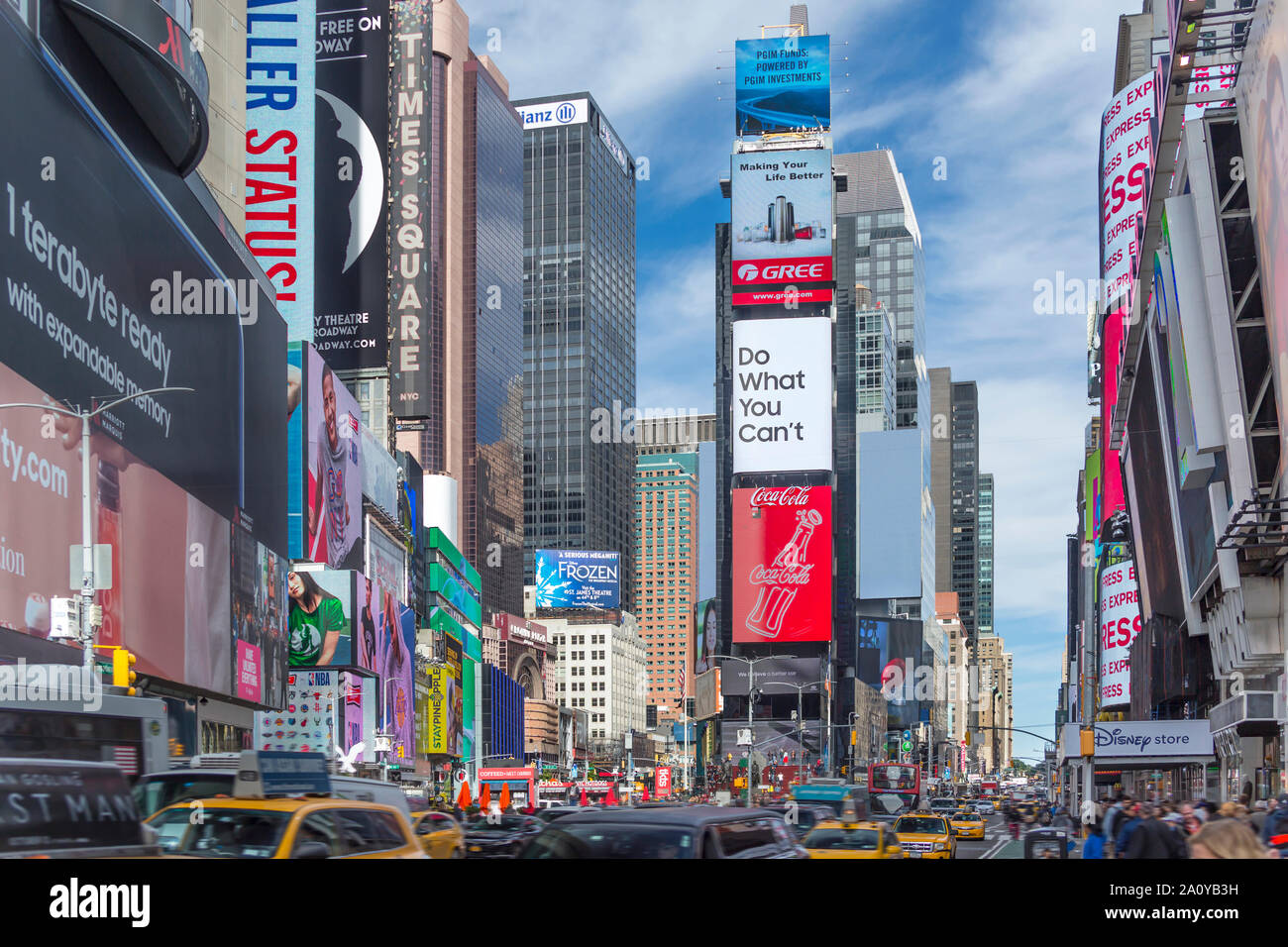 TIMES SQUARE MIDTOWN MANHATTAN NEW YORK CITY USA Stock Photo - Alamy