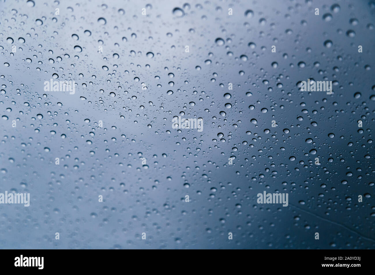 Rain drops glass hi-res stock photography and images - Alamy
