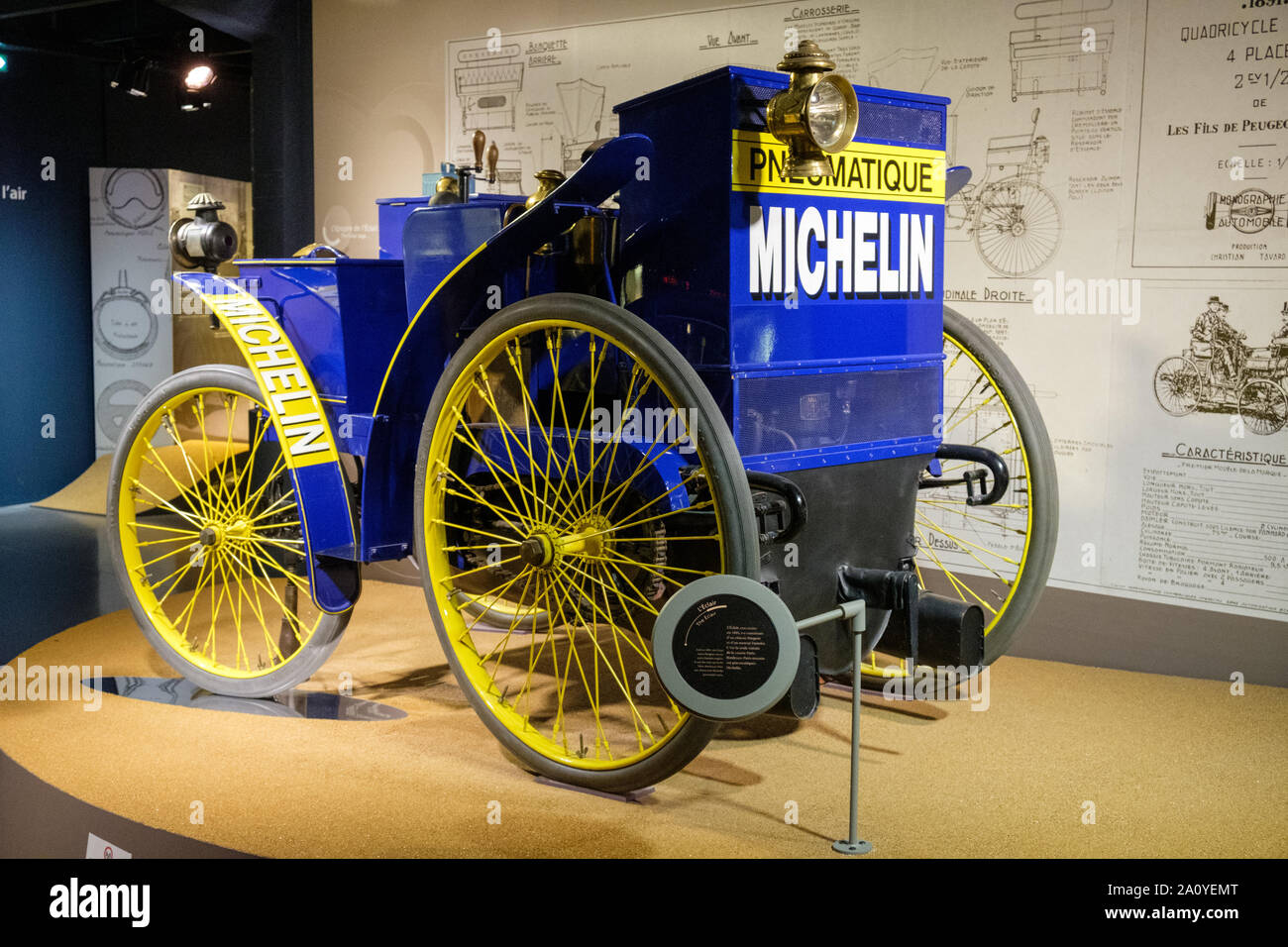 Th% The Eclair (lightning flash) car which took part in Paris-Bordeaux ...