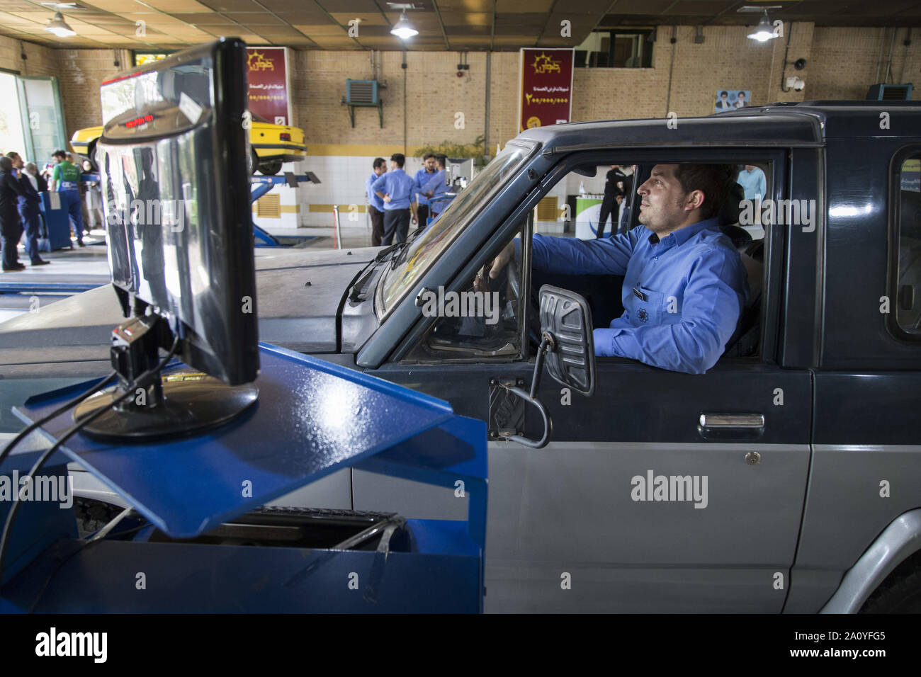 Periodic Vehicle Inspection High Resolution Stock Photography and ...