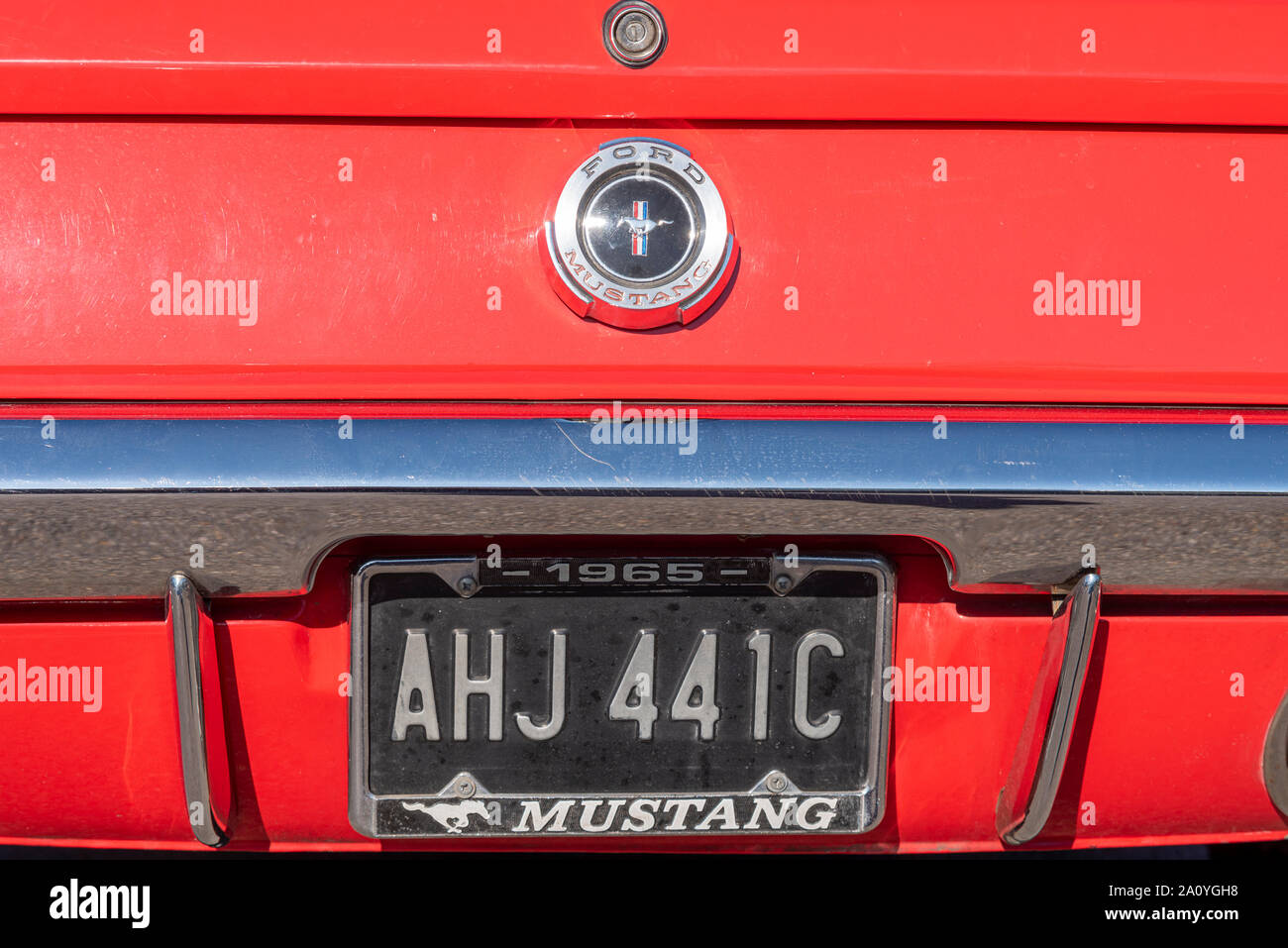 Ford mustang badge hi-res stock photography and images - Alamy