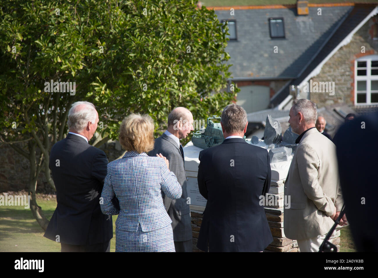 News, HRH Duke of Kent unveiling the RNLI 150 year commemorative statue ...