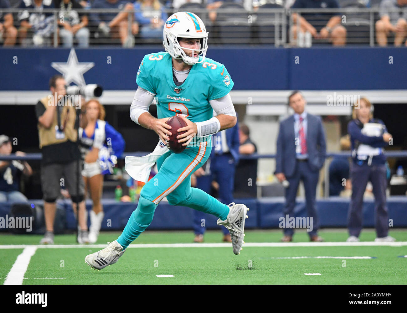 Josh ball cowboys hi-res stock photography and images - Alamy
