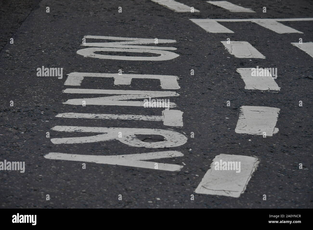 No entry person symbol hi-res stock photography and images - Alamy