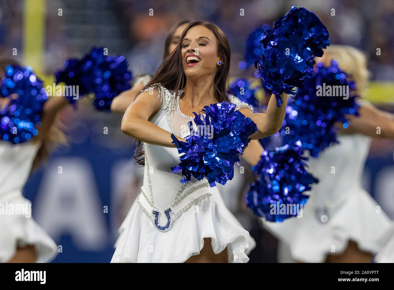 Colts cheerleader hi-res stock photography and images - Alamy
