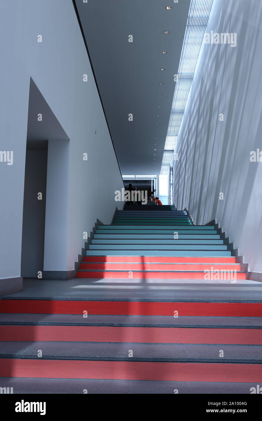 Norman Foster & Partners Head Office, Battersea, London Stock Photo - Alamy