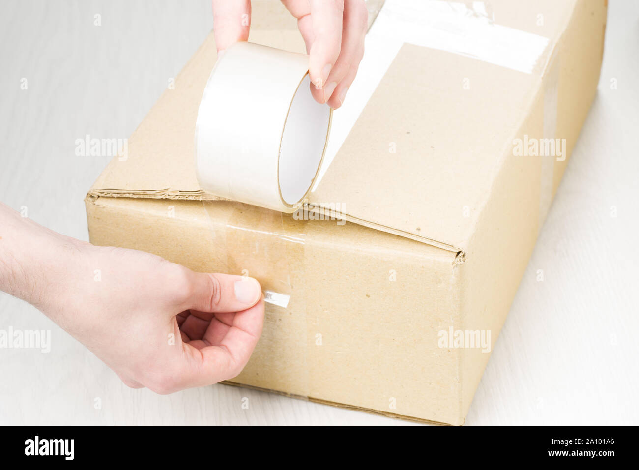Pack cardbox hi-res stock photography and images - Alamy