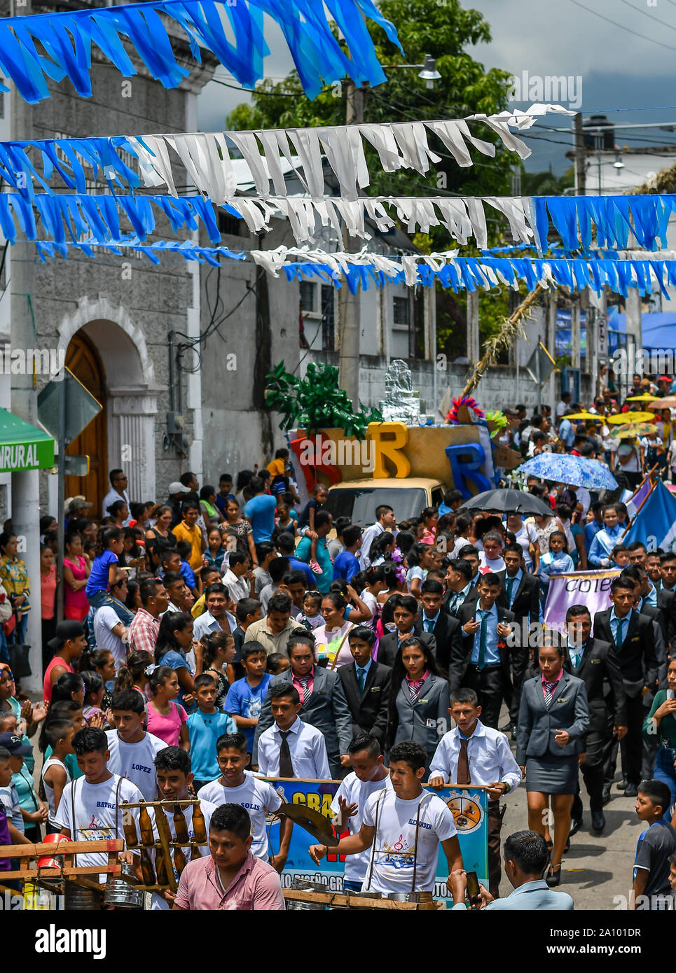 latin people walking in Guatemalan independence day parade Stock Photo ...