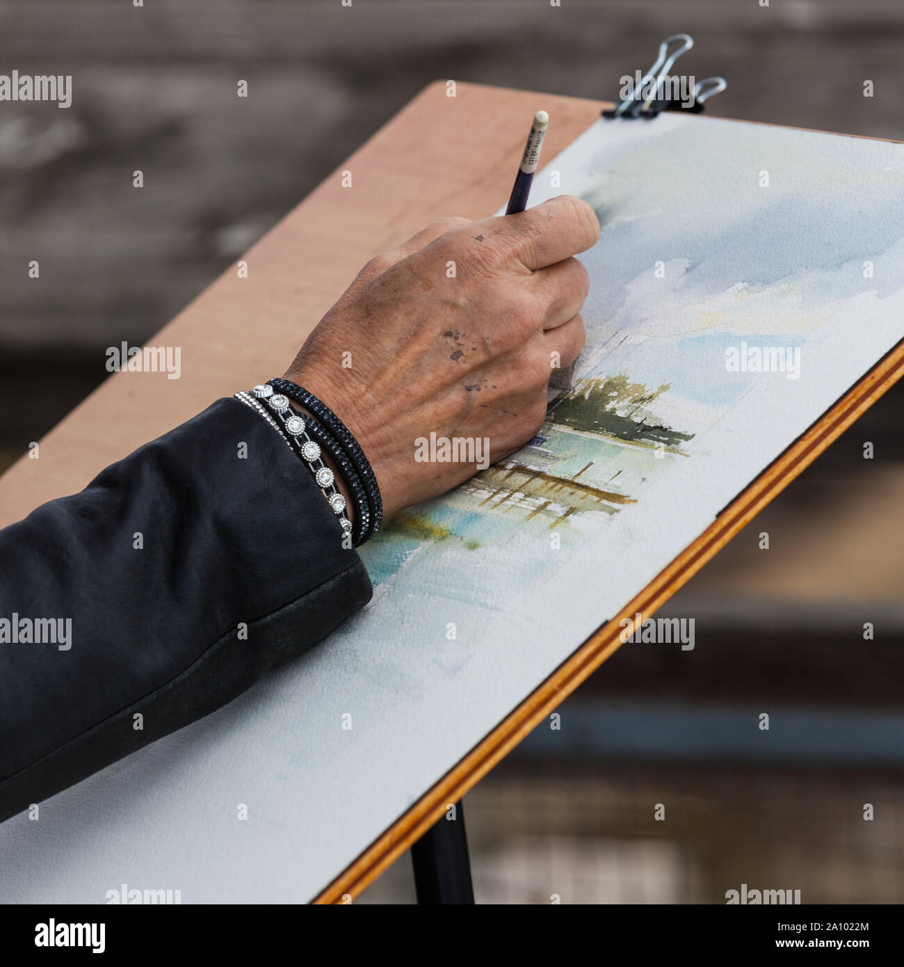 Hand detail in art painting hi-res stock photography and images - Alamy