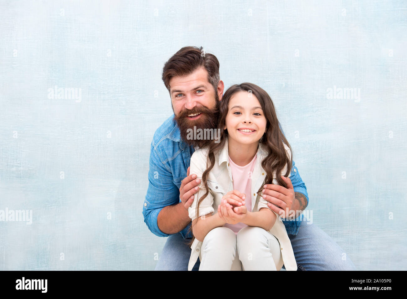Trust relations hi-res stock photography and images - Alamy