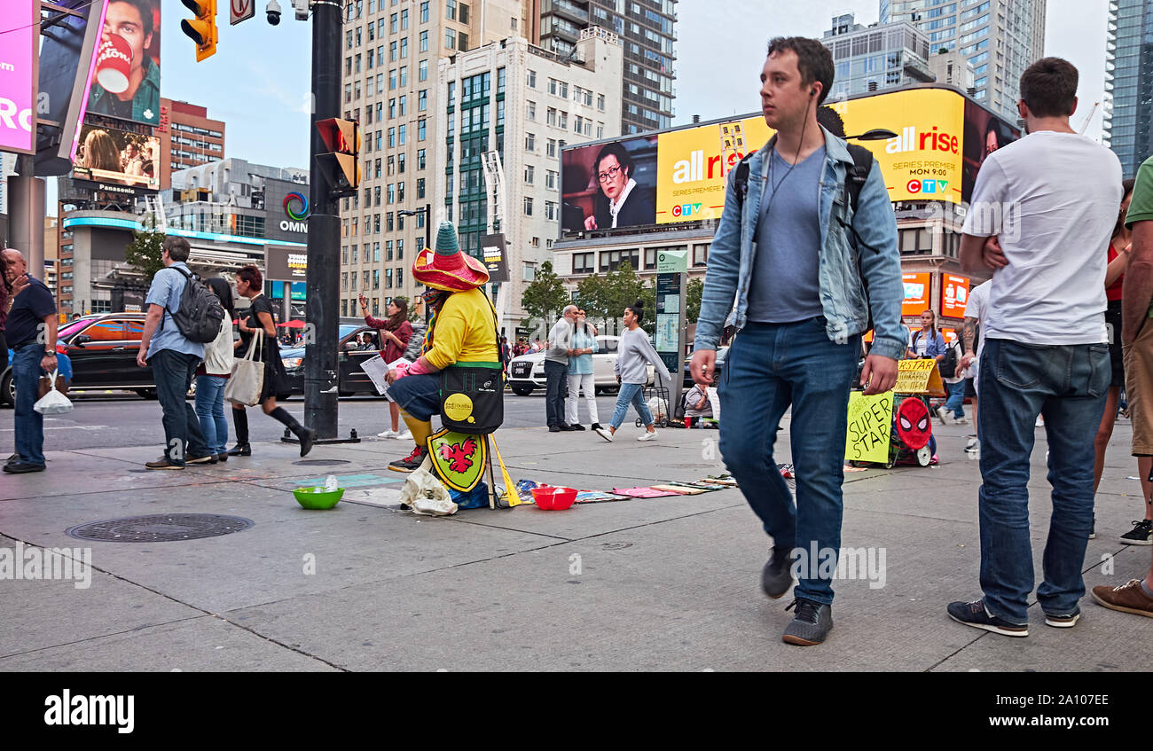 Yonge Street in Toronto Stock Photo - Alamy