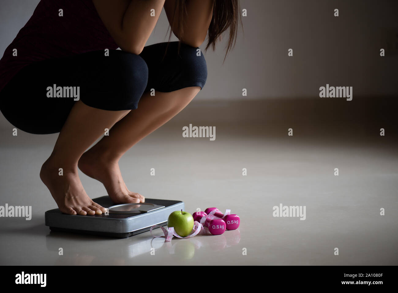 Measuring measuring leg hi-res stock photography and images - Alamy