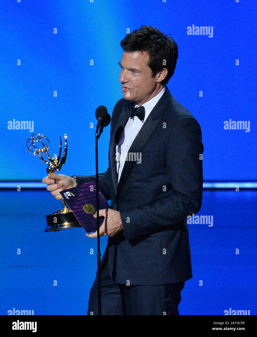 Jason Bateman accepts the Outstanding Directing for a Drama Series ...