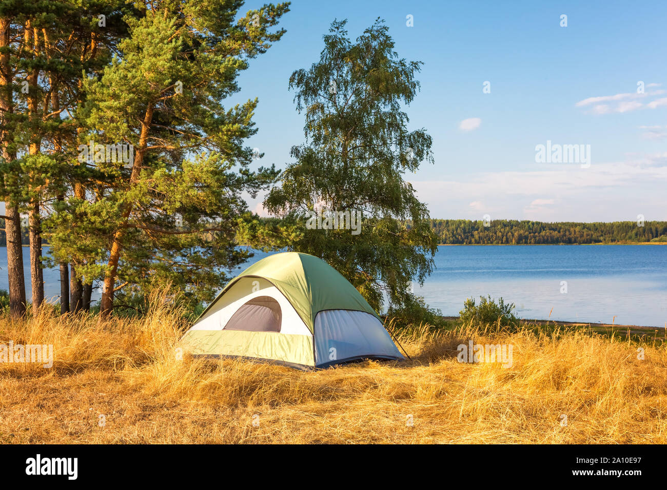 Tent by the lake hi-res stock photography and images - Alamy