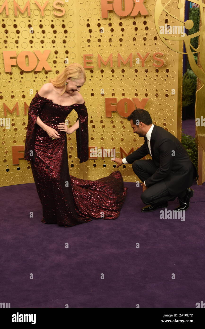 Darwin shaw hi-res stock photography and images - Alamy