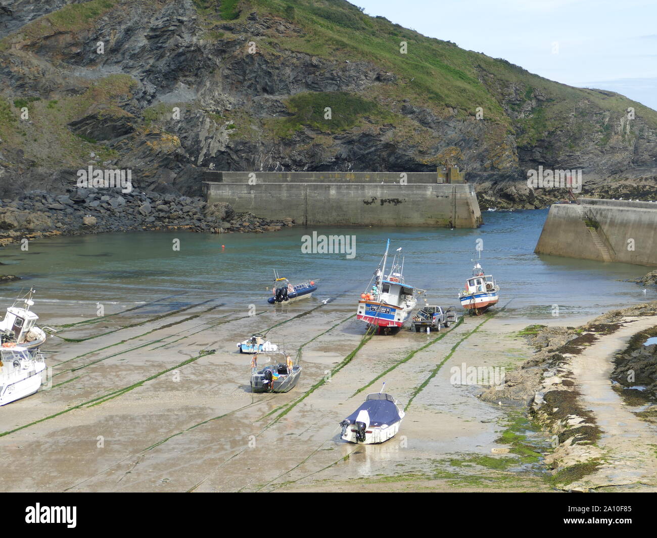 Fisherman's friends port isaac hi-res stock photography and images - Alamy