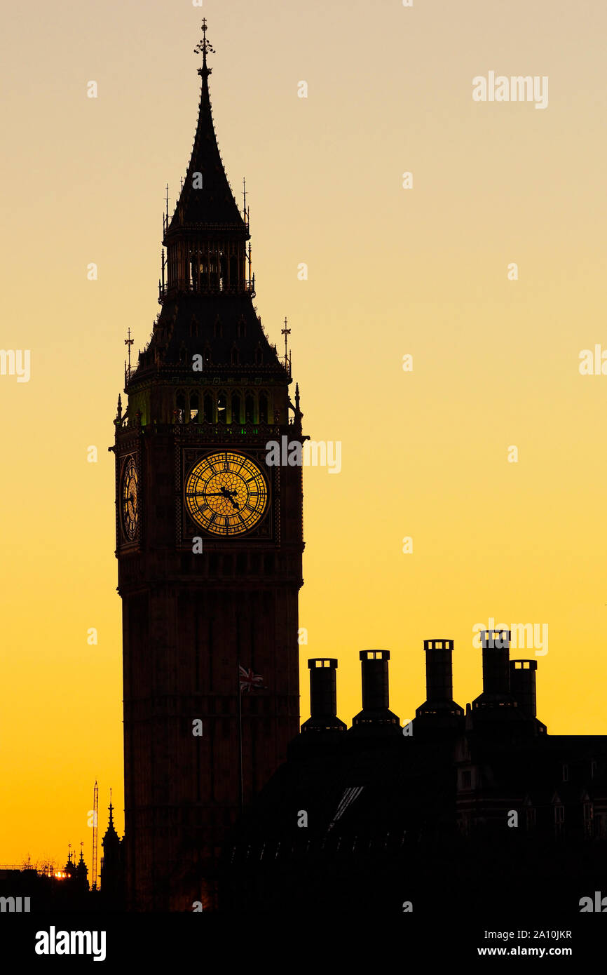 Night view of Big Ben silhouette, closed up, seen from Hungerford ...