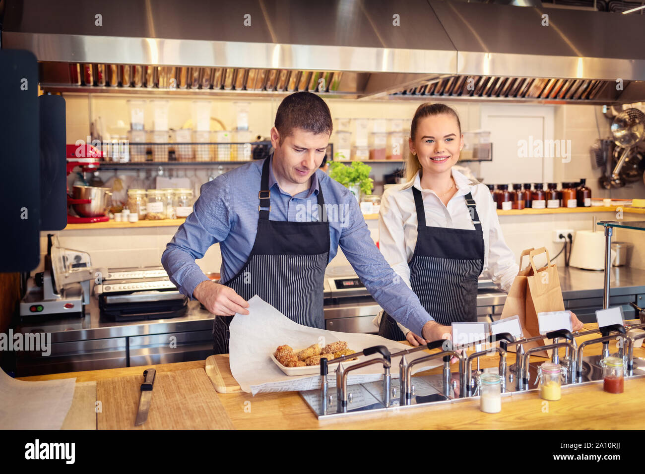 Fast food restaurant counter hi-res stock photography and images - Alamy