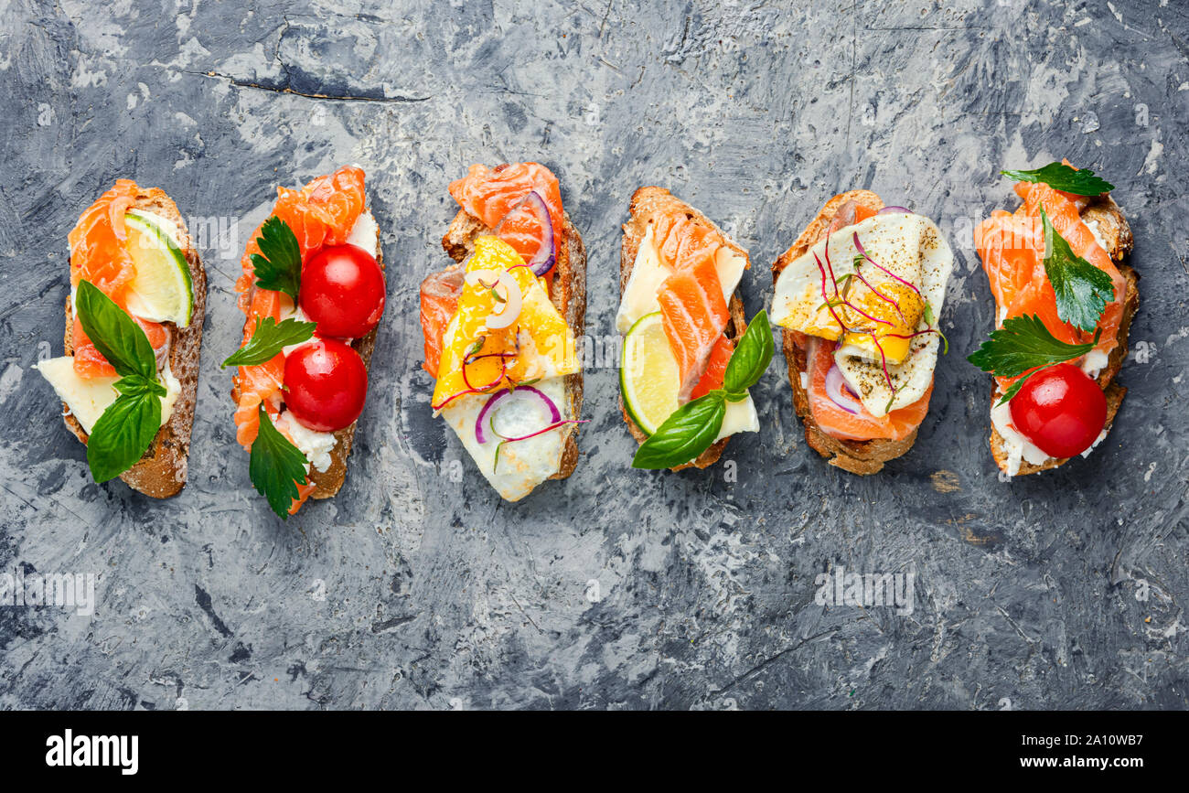 Italian open sandwich hi-res stock photography and images - Alamy
