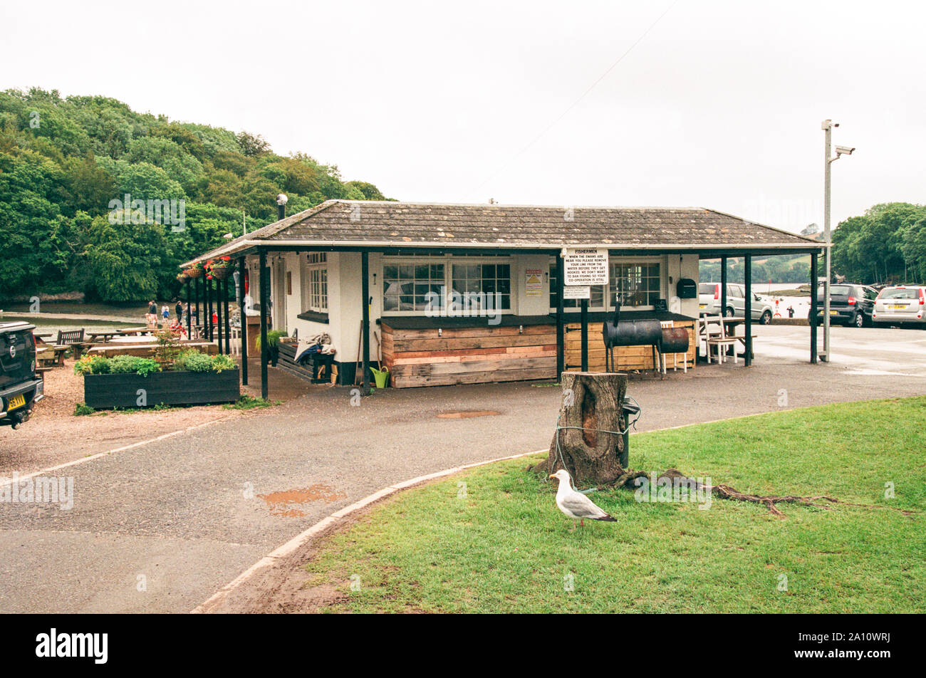River shack devon hi-res stock photography and images - Alamy