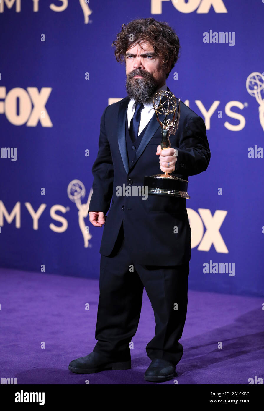 Los Angeles, USA. 22nd Sep, 2019. Actor Peter Dinklage poses with the ...