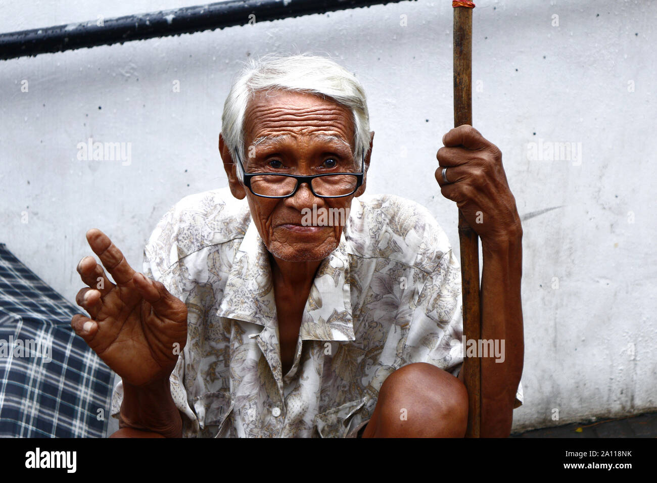 ANTIPOLO CITY, PHILIPPINES – SEPTEMBER 18, 2019: Senior Filipino man ...
