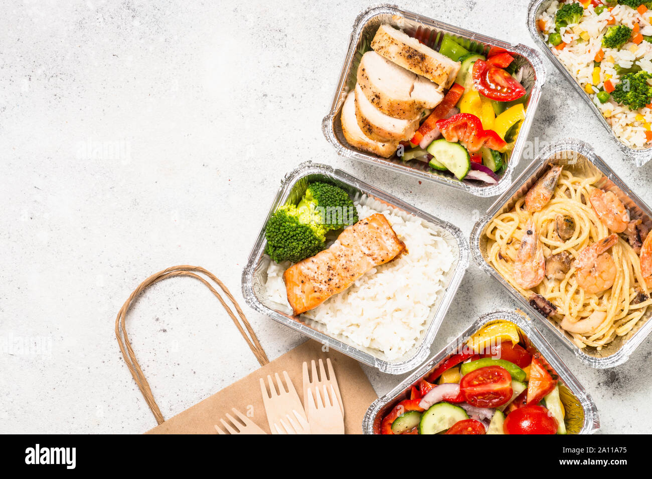 Food delivery concept - healthy lunch in boxes Stock Photo - Alamy