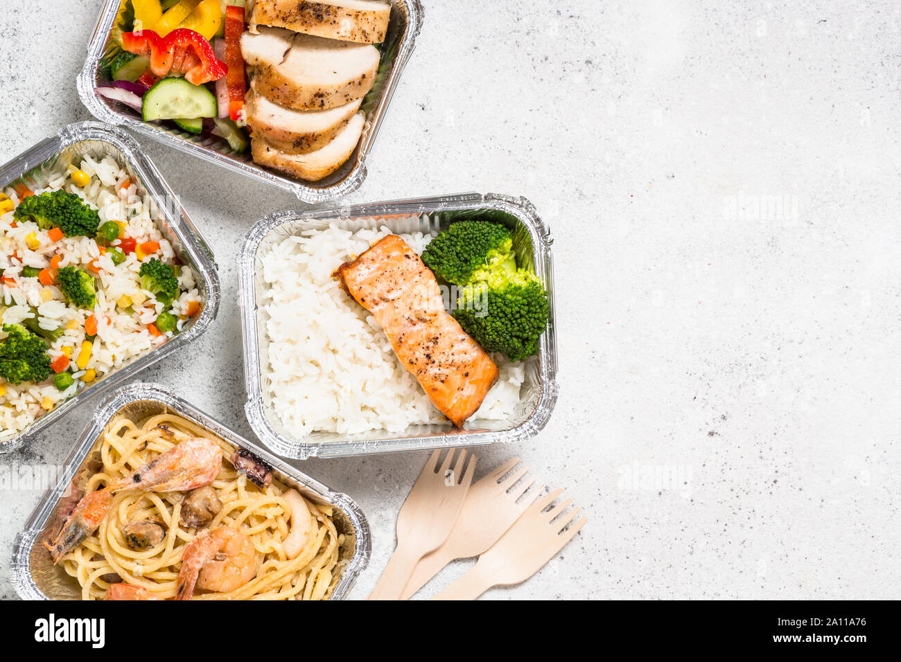 Food delivery concept - healthy lunch in boxes Stock Photo - Alamy