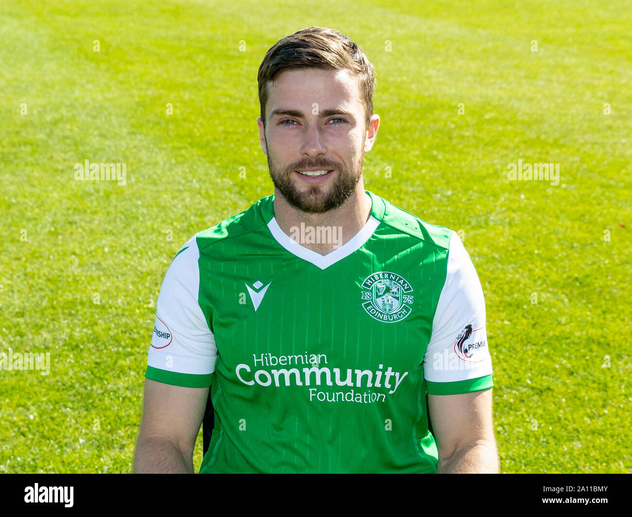 Lewis stevenson of hibernian hi-res stock photography and images - Alamy