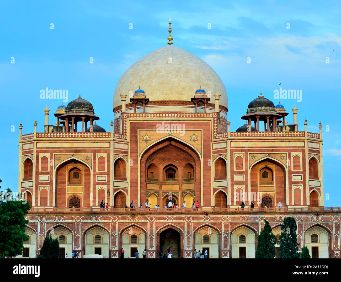 Humayun’s tomb pattern hi-res stock photography and images - Alamy