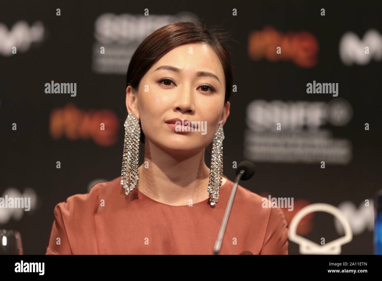 Feng yu hi-res stock photography and images - Alamy