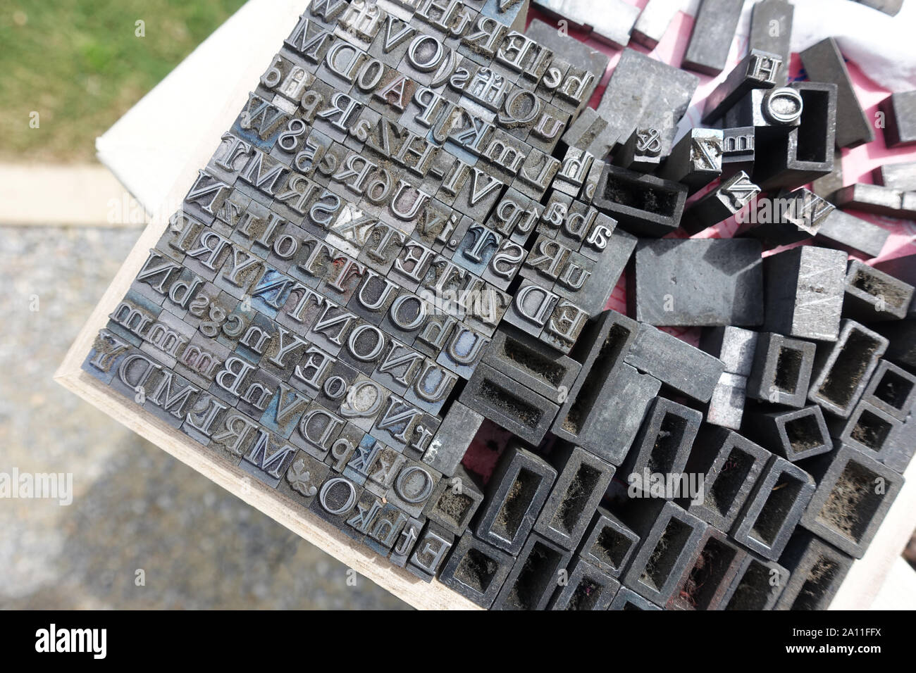 1800s printing press hi-res stock photography and images - Alamy