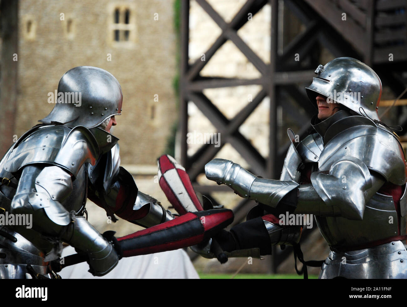 Steel knight 22 hi-res stock photography and images - Alamy