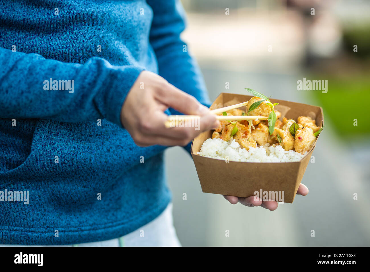 Mans lunch box hi-res stock photography and images - Alamy