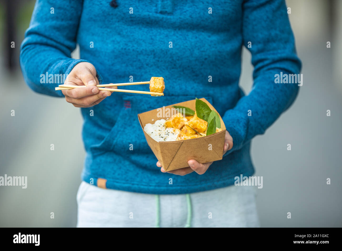 Mans lunch box hi-res stock photography and images - Alamy