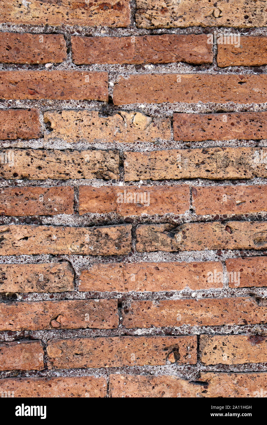 Ancient roman brick wall hi-res stock photography and images - Alamy